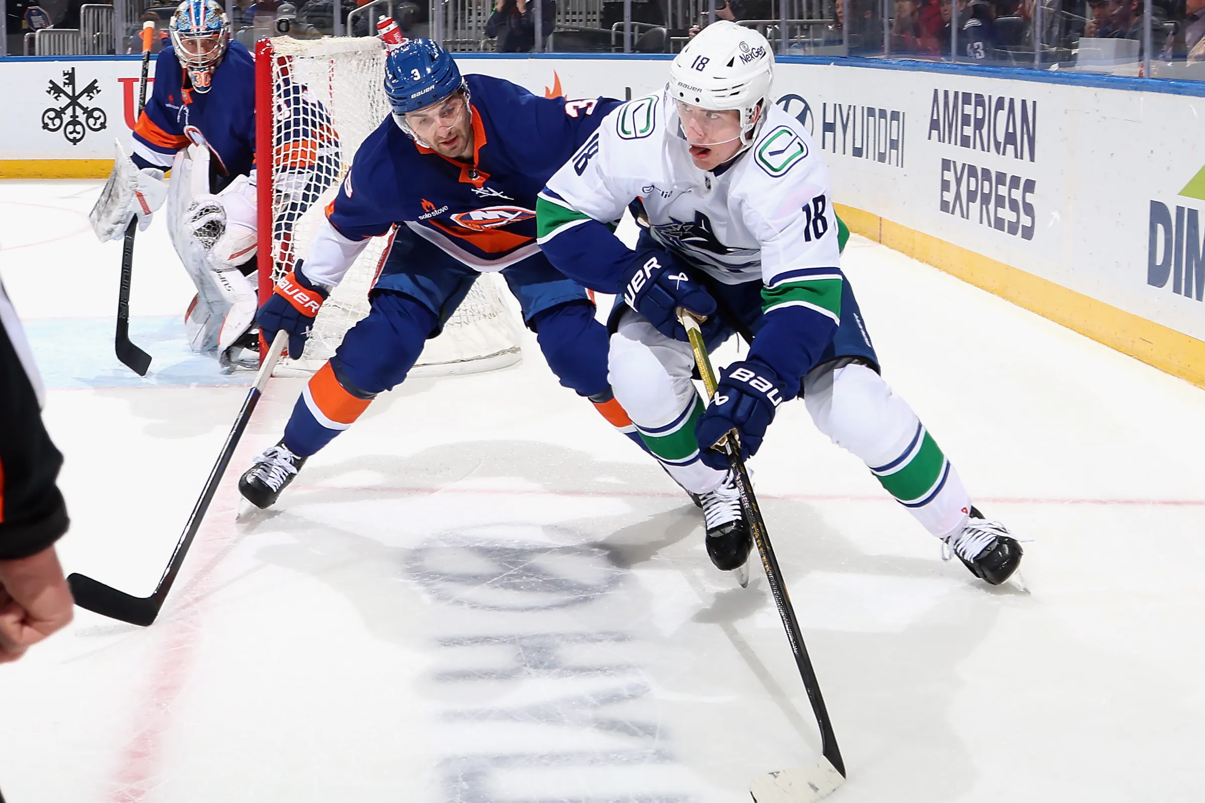 NHL: Canucks vs. Islanders Picks and Odds, December 19, 2025 | Betting News